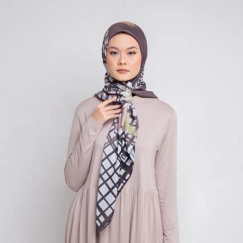 Hijab Modern Segiempat