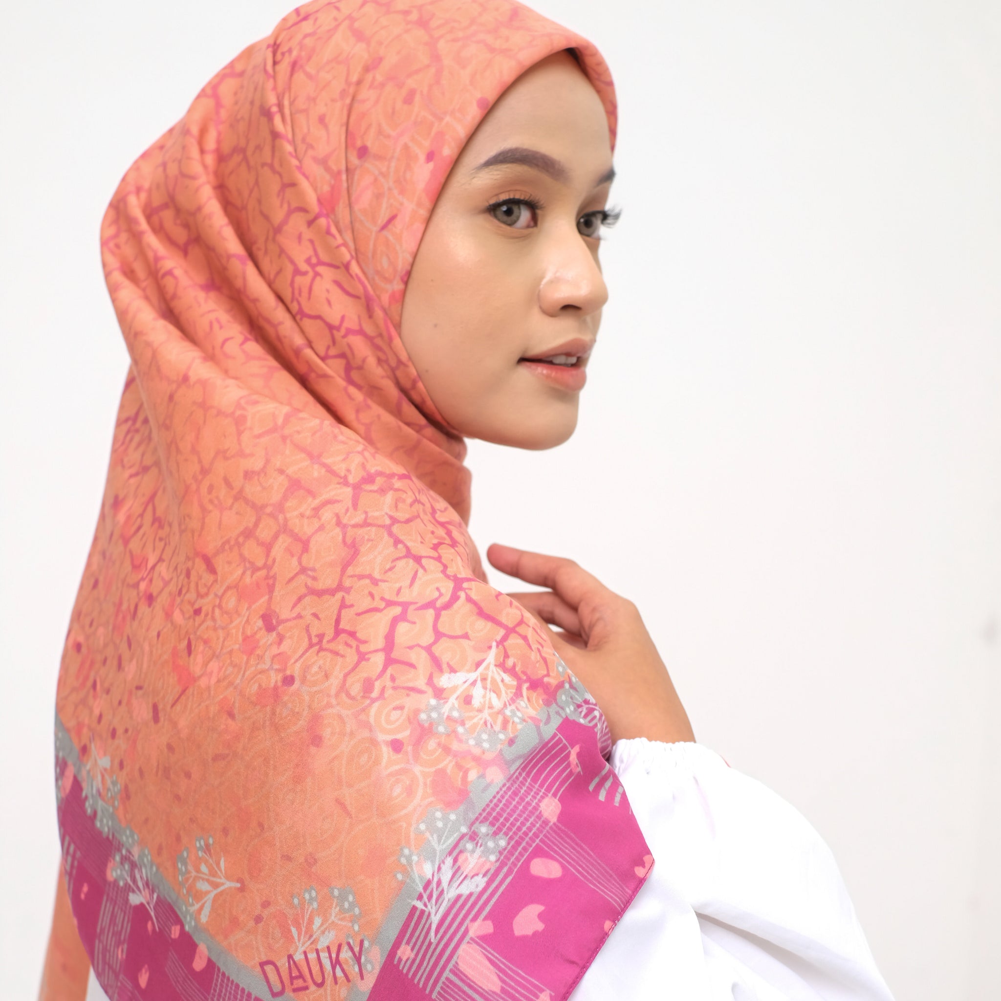 Tokyo Pattern Scarf - Scarf Voal Motif Jepang | Dauky